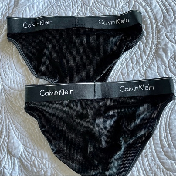 Calvin Klein | Intimates & Sleepwear | Nwt Calvin Klein Black Velvet ...
